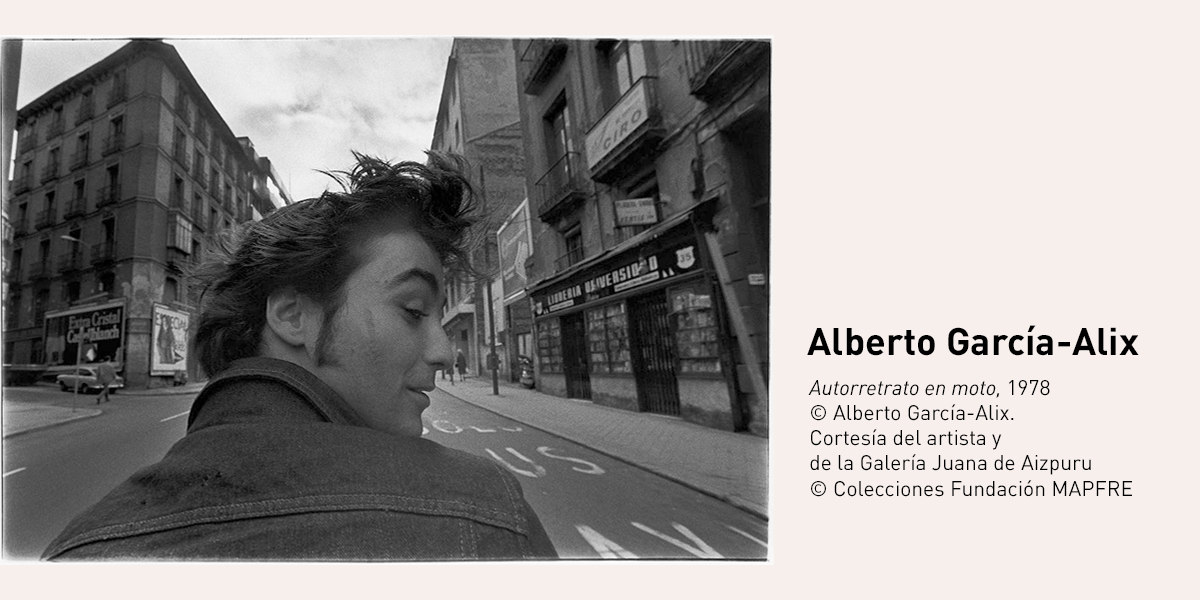 Autorretrato en moto por Alberto García Alix - Fundación MAPFRE