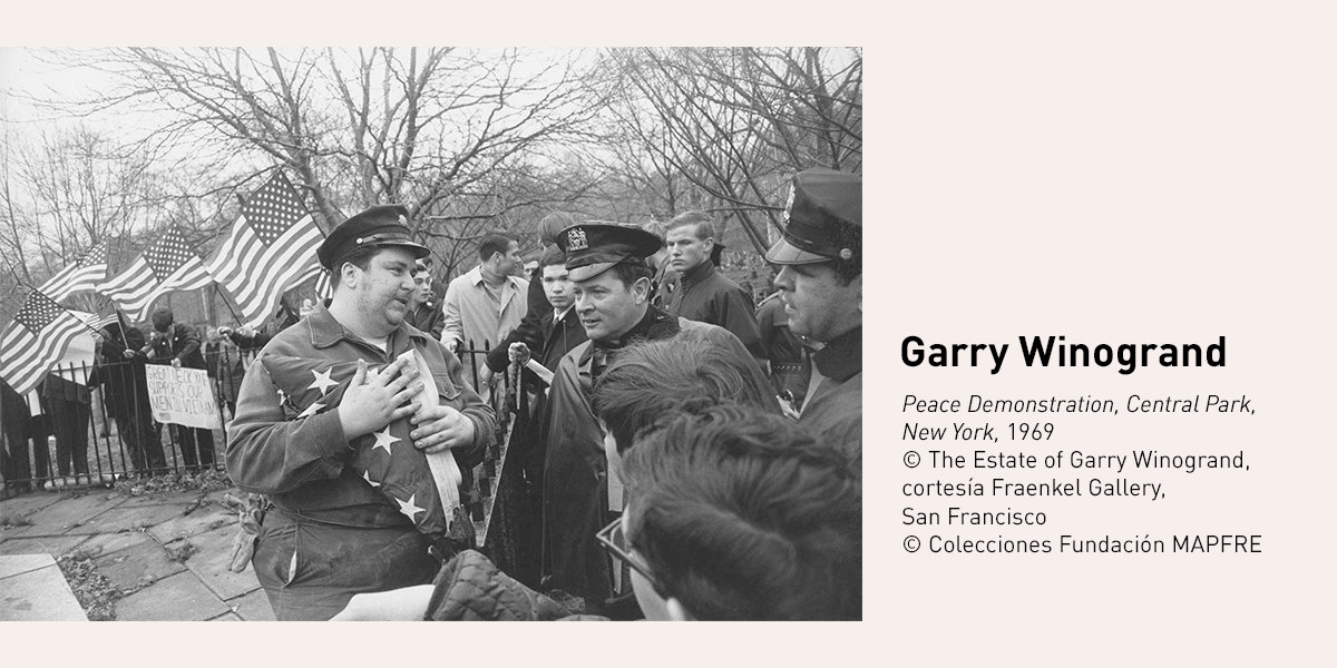 Peace Demonstration, New York 1969 - Fundación MAPFRE
