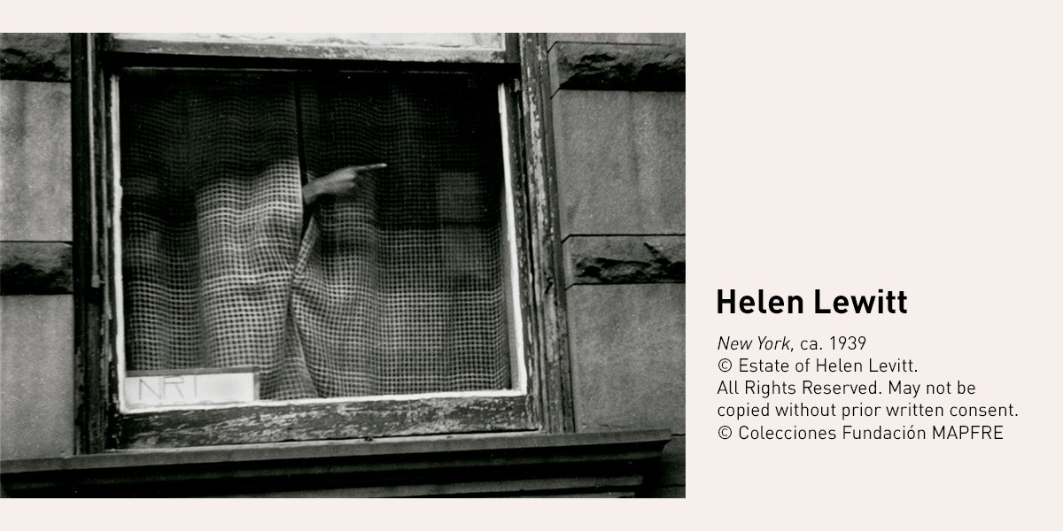 New York 3 por Helen Lewitt - Fundación MAPFRE