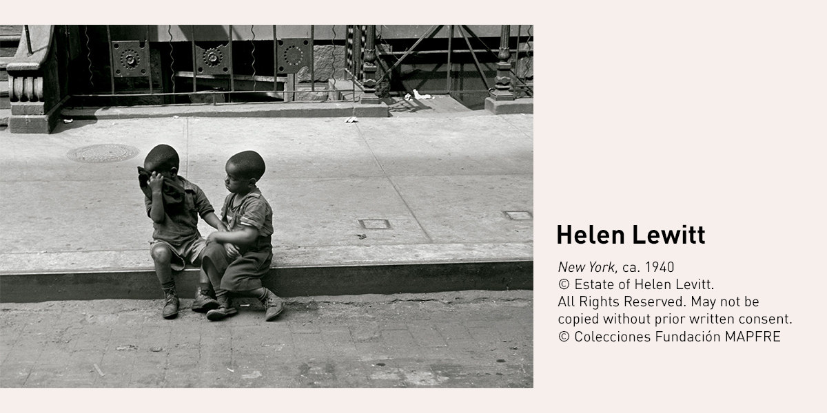 New York 5 by Helen Levitt - Fundación MAPFRE