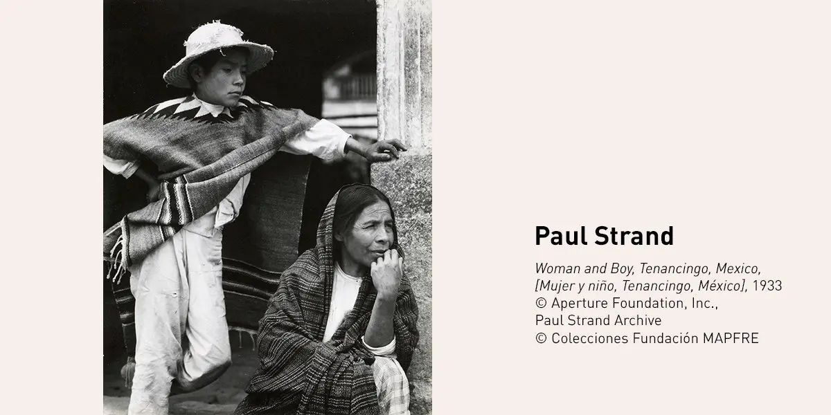 Photograph Woman and Boy, Tenancingo - Fundación MAPFRE