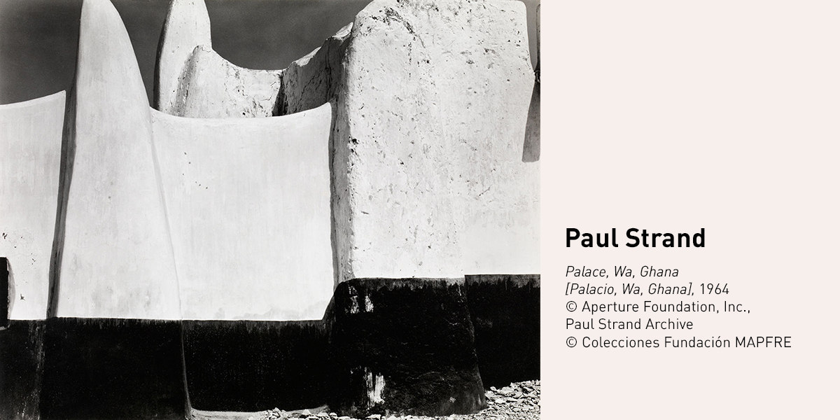Photograph Palace (detail) Wa by Paul Strand - Fundación MAPFRE