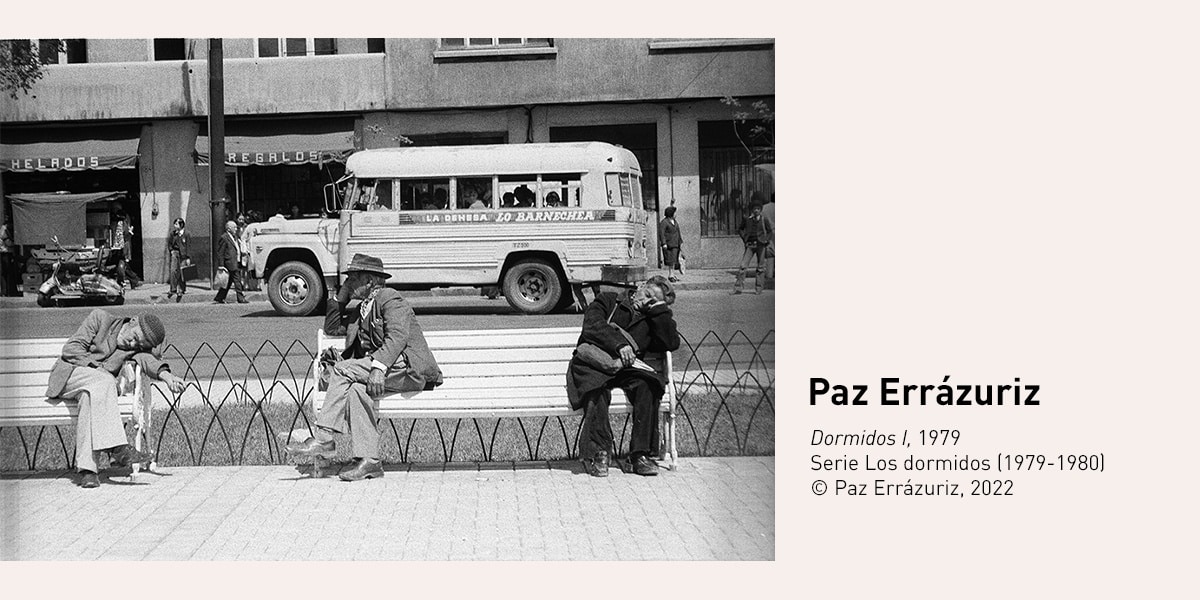 Photograph "Dormidos I" by Paz Errázuriz