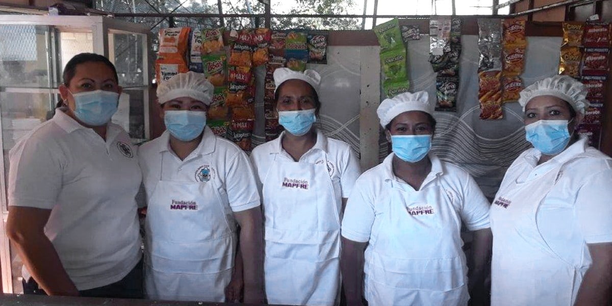 Side by side with the association Pan y Amor in Nicaragua